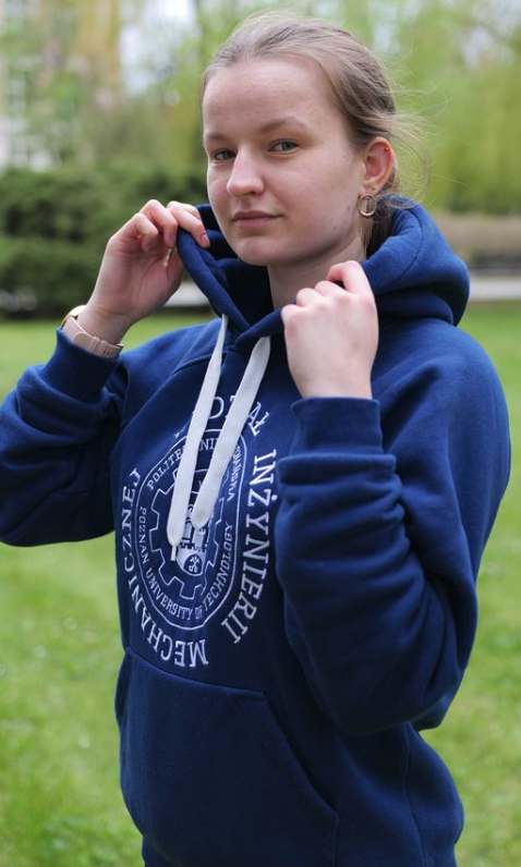 BLUZY | Politechnika Poznańska